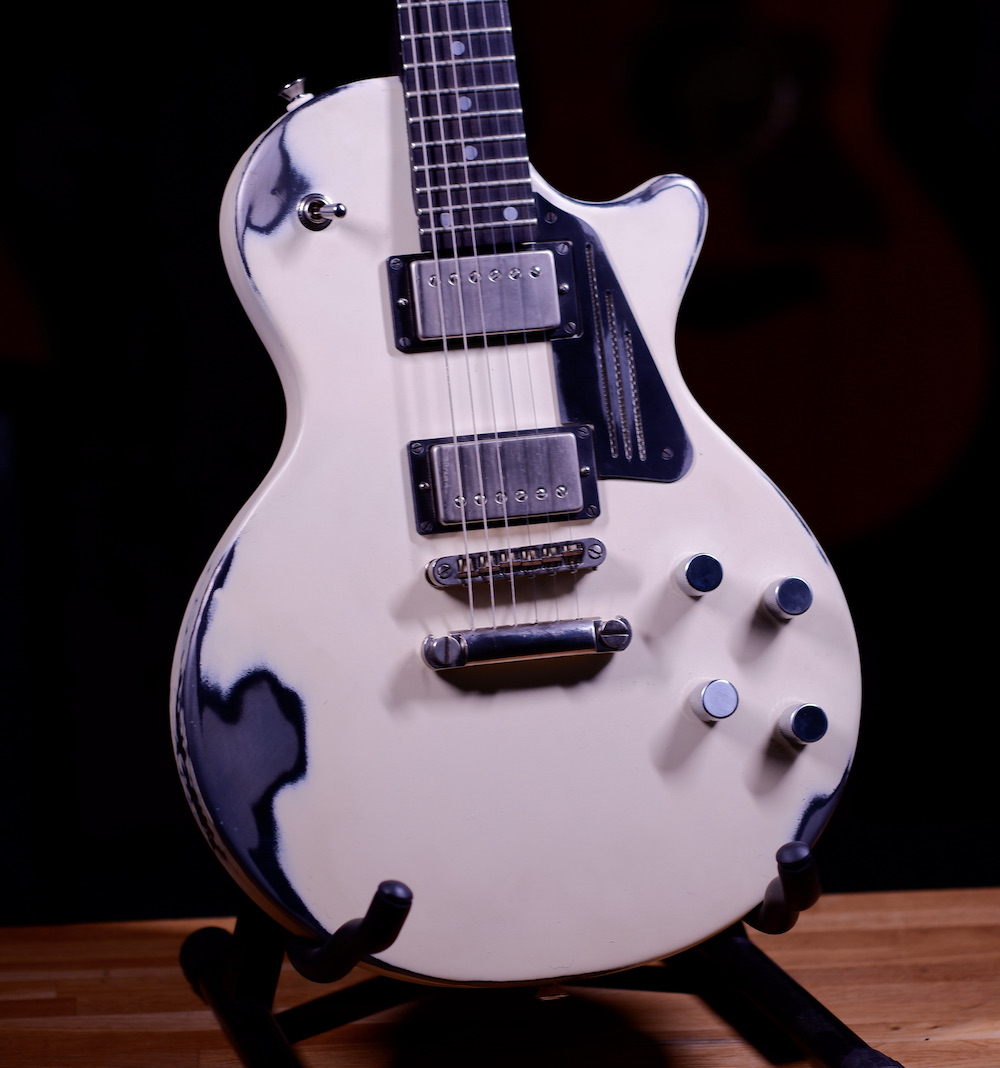 James Trussart Steel Deville USA 2005 – Leo & Ted’s Electric Guitars