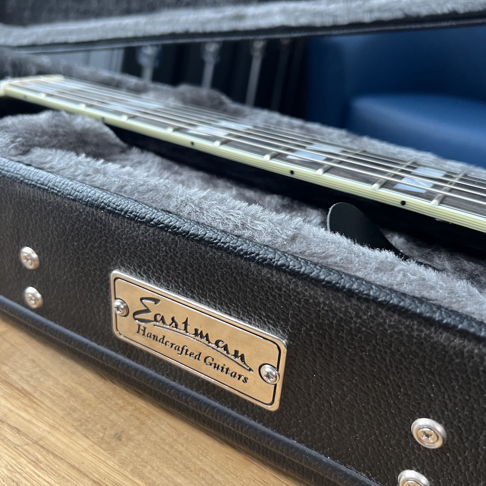 Eastman T486B-BK Bigsby Black 2020 - Leo & Ted's Electric Guitars