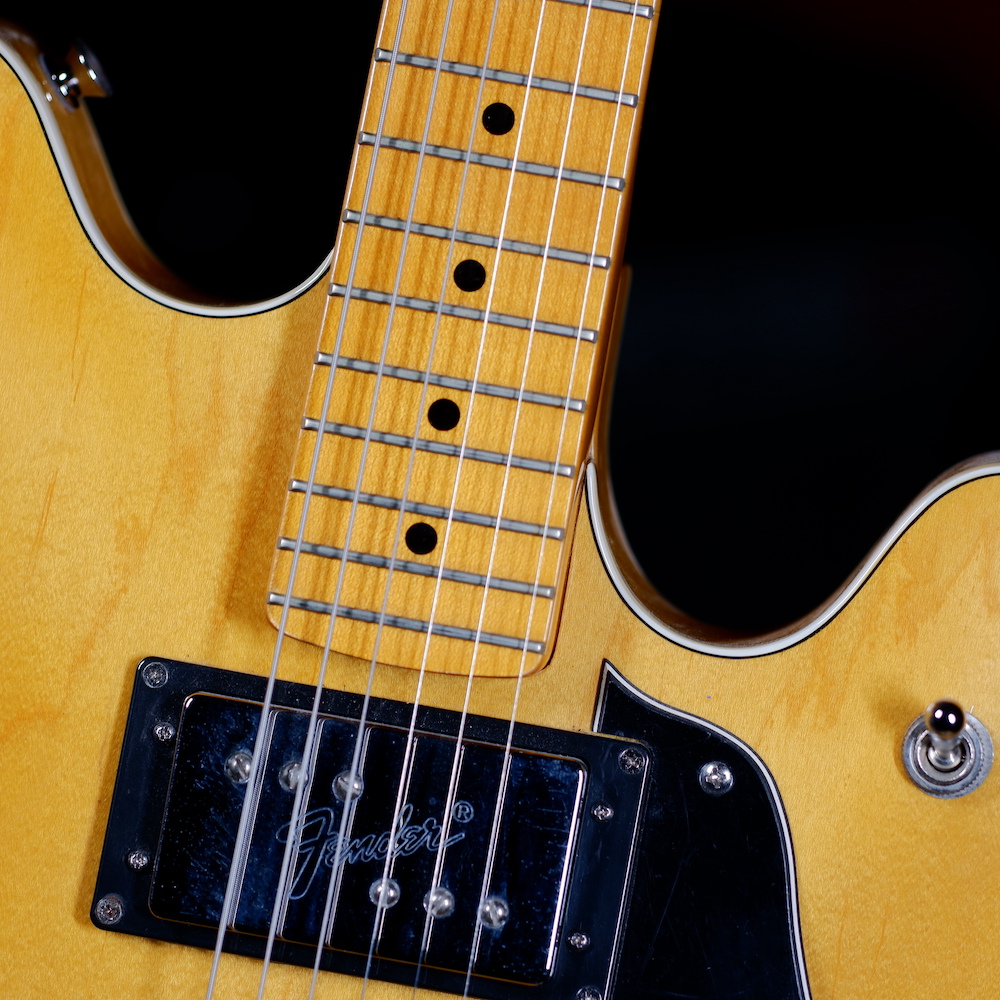 Fender Modern Player Starcaster 2014 - Leo & Ted's Electric Guitars