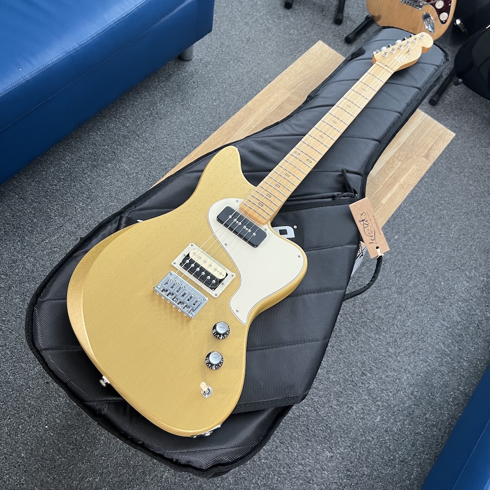 PJD St. John Standard Firemist Gold - Leo & Ted's Electric Guitars